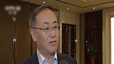 新闻直播间 2019 北京:试点推广电动汽车全部使用“绿色电”