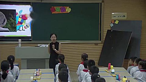 3.岭南版小学美术二年级上册《17.漂亮的钟》广东省市级优课