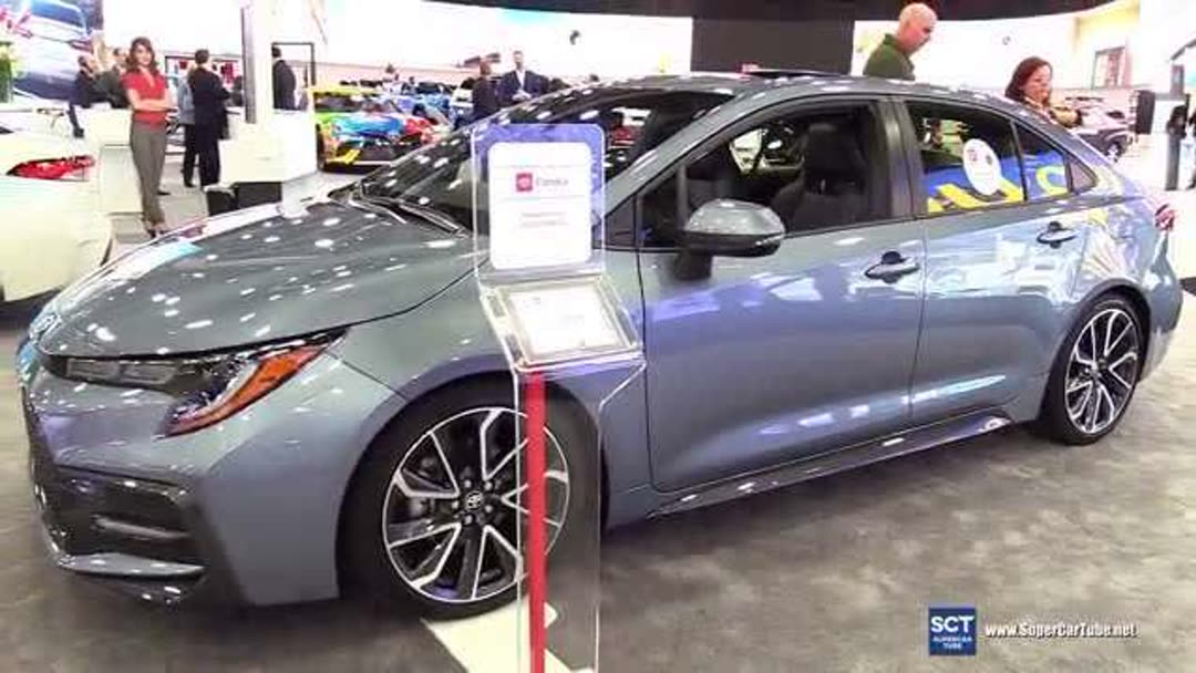 车展实拍2020款丰田雷凌运动版,外观更加惊艳,看完还买啥大