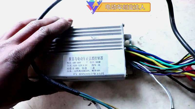 电动车频繁烧坏控制器原因在哪?问题点一般在这里,很好解决
