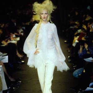 如友服装培训标杆学校吴老师 