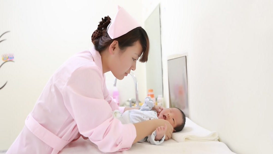医生有你:什么时间给宝宝枕枕头