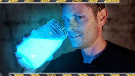 荧光棒还有这种玩法?老外脑洞大开,最后的成品太亮眼了!