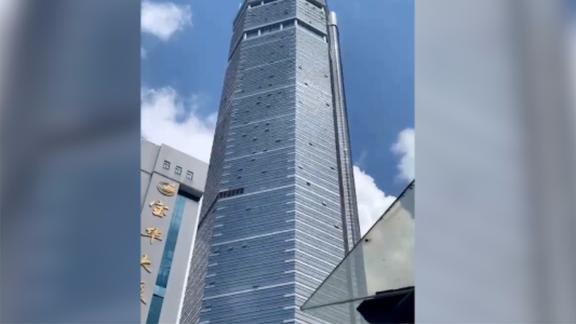 深圳赛格大厦突然摇晃,该大厦目前是世界最高钢管混凝土结构大厦