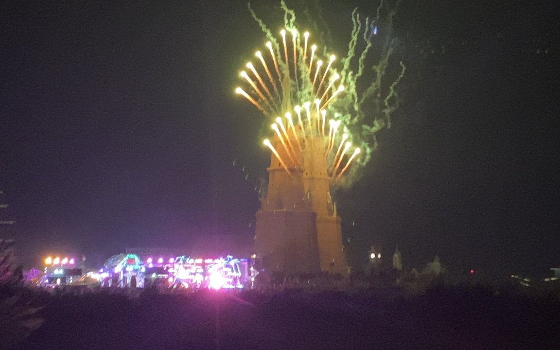 【华晨宇】2021火星演唱会1204场 场外烟花特别版