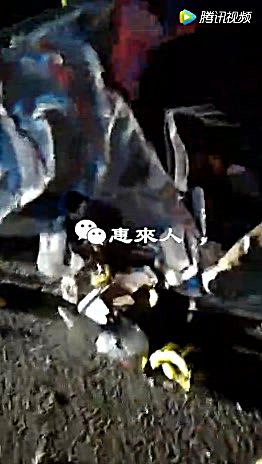 揭阳一男子和家人驾车回家乡清明祭祖,高速路上发生车祸