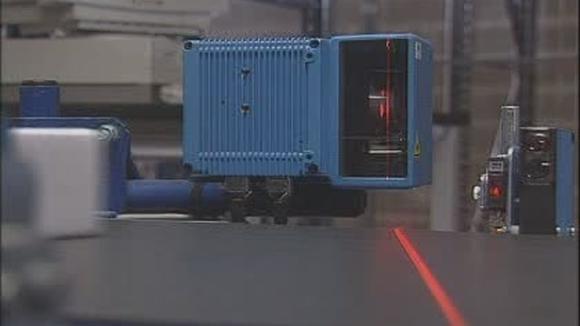 现代物流视频:自动分拣与条形码应用