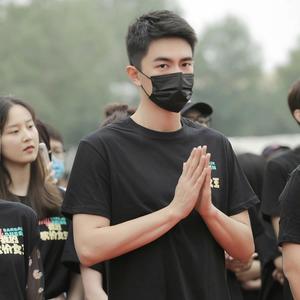 干饭能手又困了 