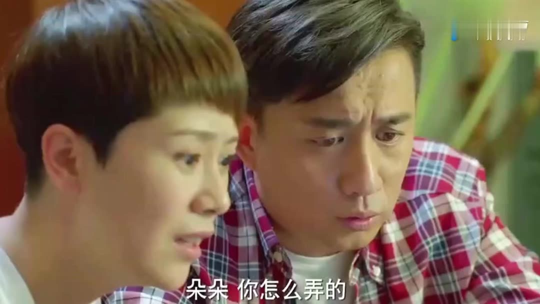 《小别离》朵朵在参加活动的时候不幸受伤,右腿骨折