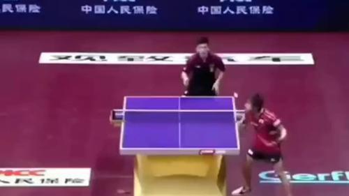 乒乓球:同样一招侧切就能看出对手实力强不强