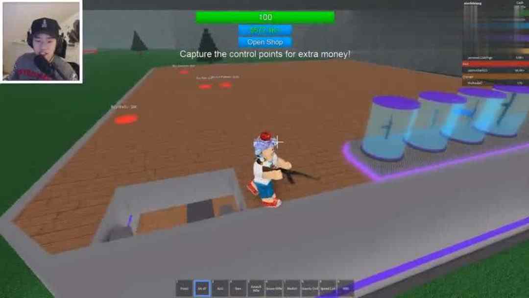 小飞象解说Roblox堡垒大亨建造超级基地!居然称霸服务器?