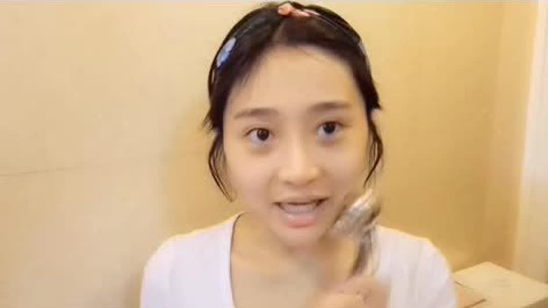 今天跟大家分享refa carat美容仪~