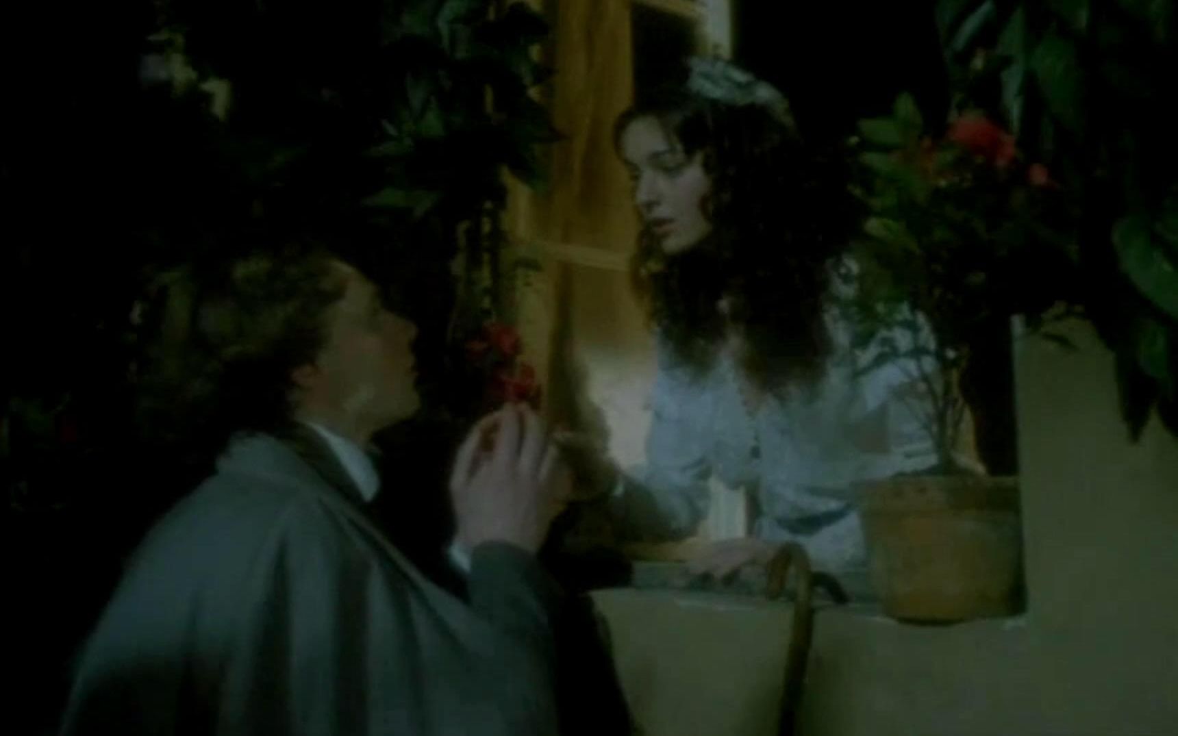 苏联电影片段:医生与小姐雨夜互诉衷肠