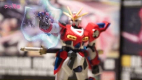 《高达》做了一小段定格动画,差点把模型弄坏了!