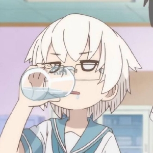 KR奈亚拉托提普 