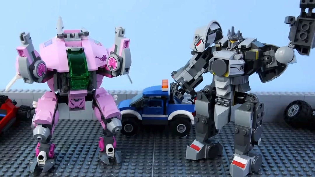 乐高拼装战斗机器人视频动画