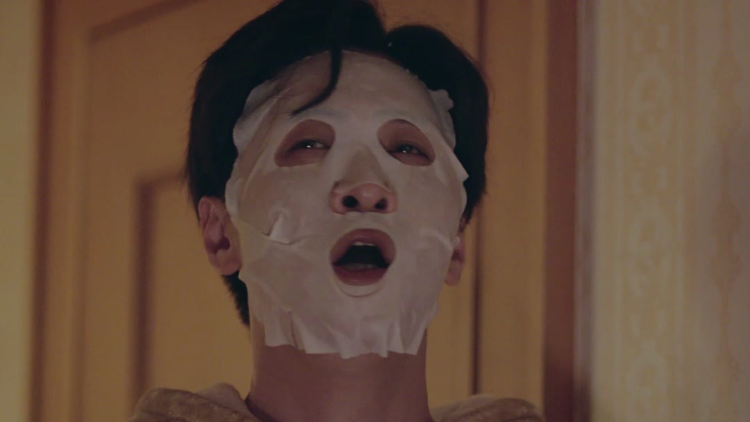 《入住请登记》冯不同和佟颜应对客人敲门