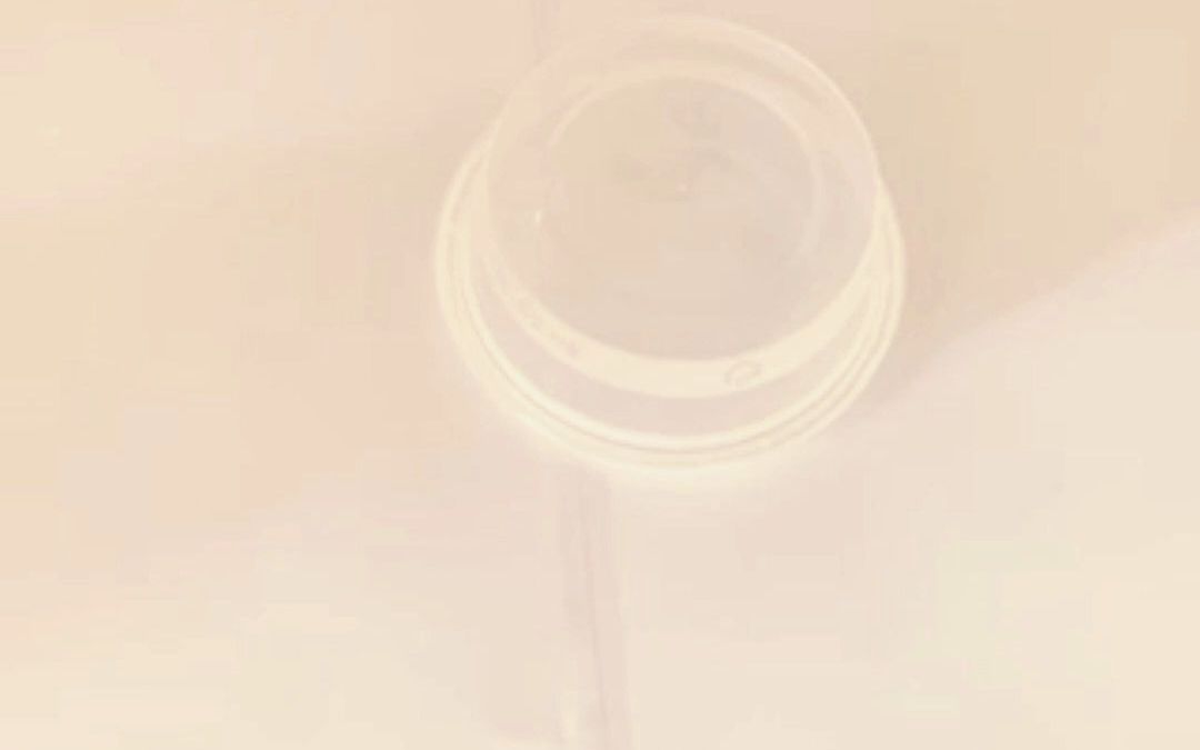 外卖塑料盒处理前后对比