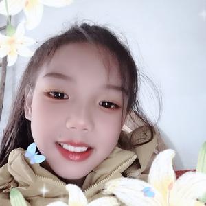 两千金的成长历程 