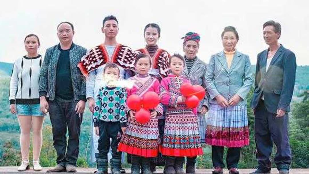 贵州农村苗族婚礼,给新郎新娘做的电子相册,温馨又幸福