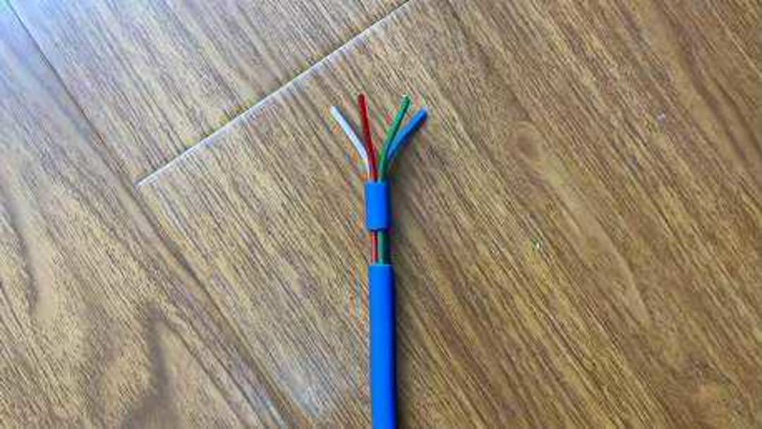 我给大家解答一下低压电缆为什么要加本安两字