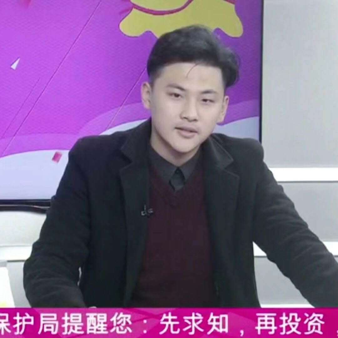财经摆渡船长 