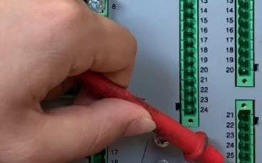 安科瑞线路保护测控装置AM5SE-F出口及指示灯测试演示