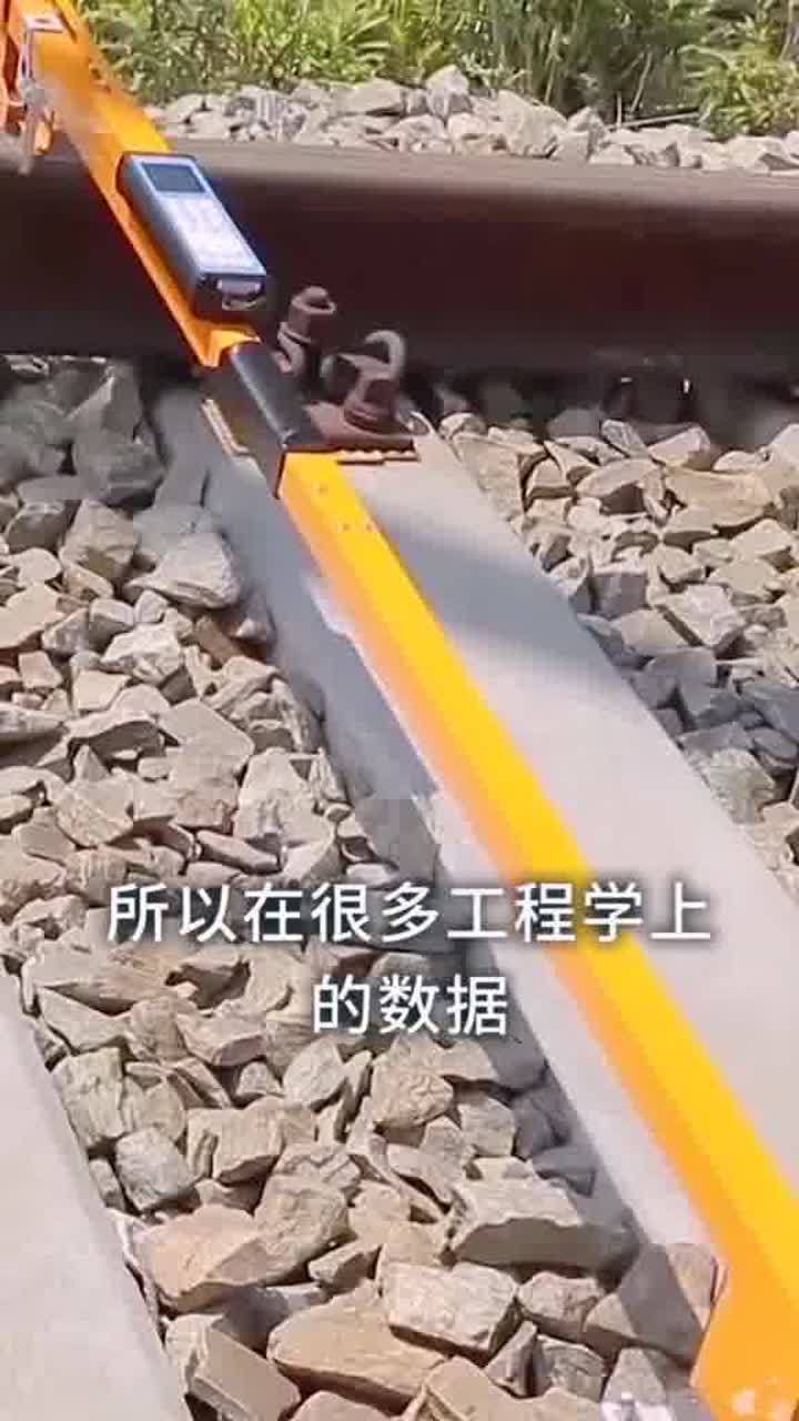 火车轨距为什么要设计成1435毫米呢