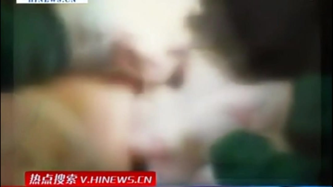 女子去隆胸,怎么也没想到假体破裂,接下来发生的事让她后悔不已