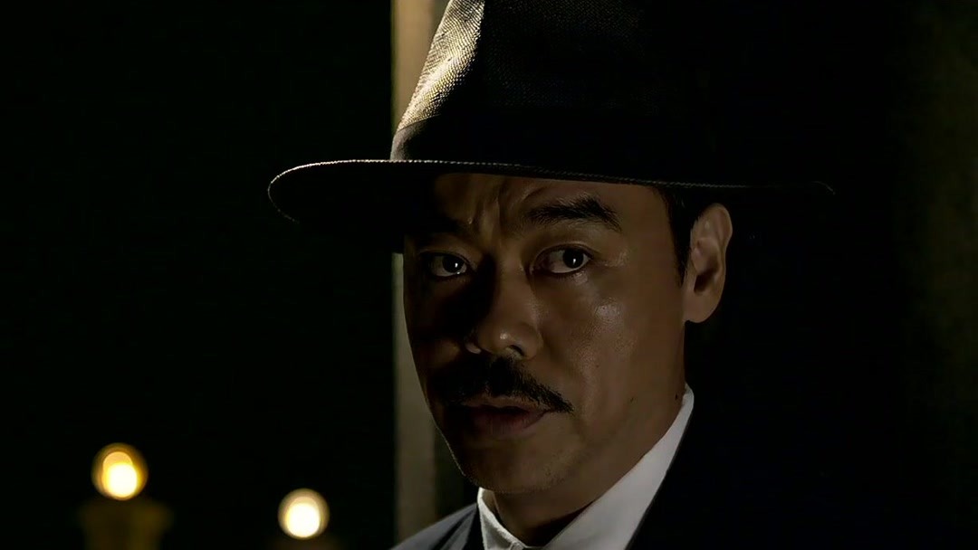 刘青云李小璐遇跳楼命案 反被警察抓进局?