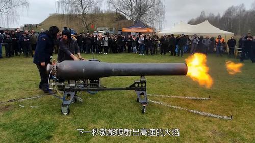 ...喷气式发动机?一吹就能快速喷出火焰,原理是什么 #涨知识 #科普一下