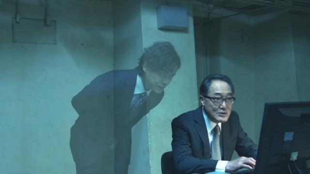 员工连续加班意外猝死,结果死后仍放心不下工作,继续回来加班!