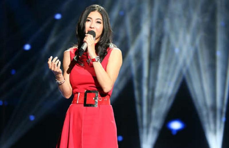 张柏芝含泪演唱《为什么爱你的人》把自己唱哭了!