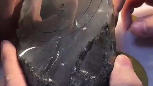 难得一见的极品冰种翡翠玉石,制作成手镯,太美了