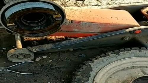 电动车刹车刹不住?一招轻松解决,真不愧是修车高手