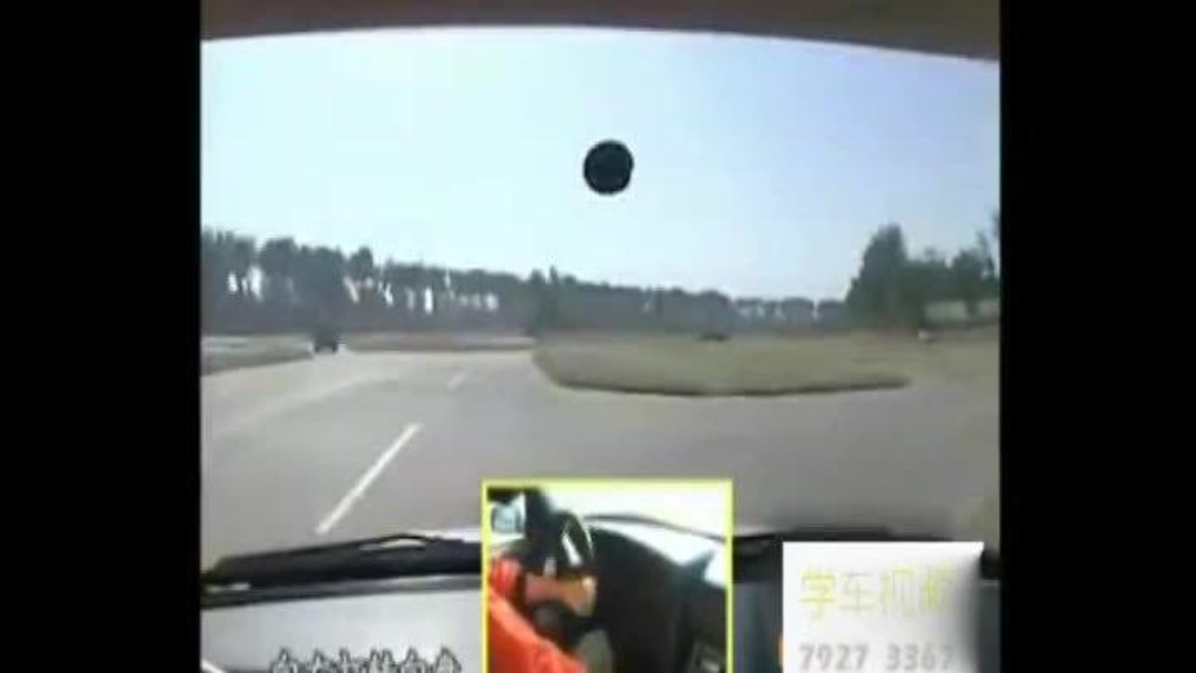 2015年新规皮卡科目二倒车入库教程