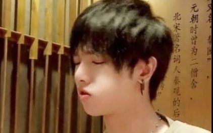 【华晨宇】我管你各种意外版——我爱这只吃货!