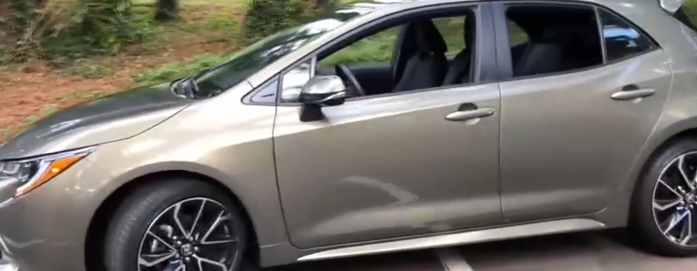 高速行驶下撞车有多危险?实测:丰田卡罗拉碰撞实验