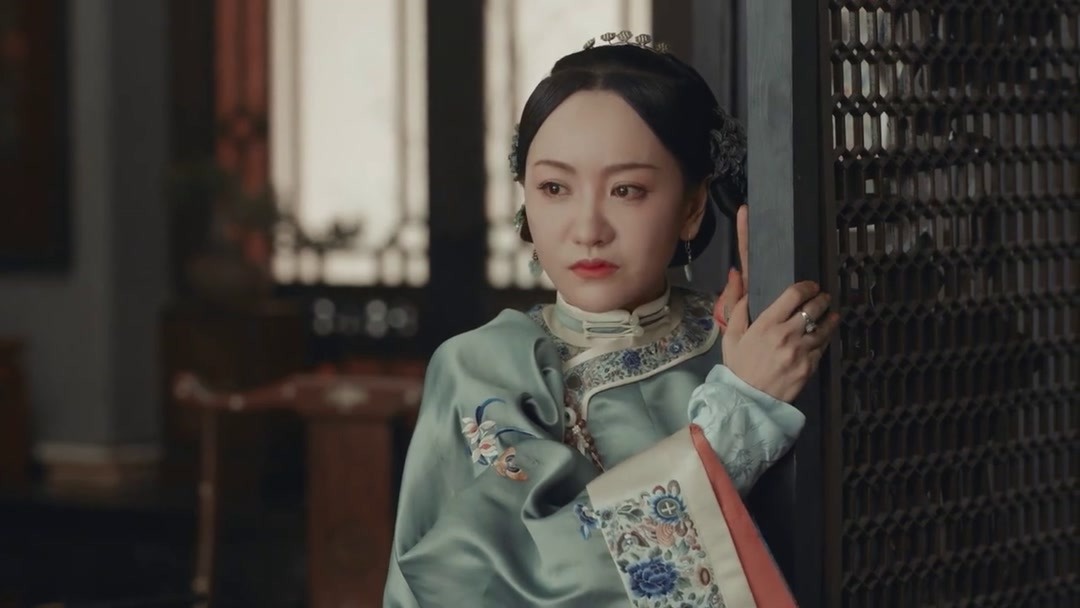 《当家主母》曾宝琴要以死表真心 沈翠喜打掉她手中的剪子
