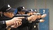 公安部教官团赴新疆培训用枪 强化冷兵器应对
