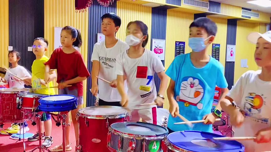无伴奏、无旋律、无节拍器!全靠孩子们的心拍!齐奏、轮奏、协奏