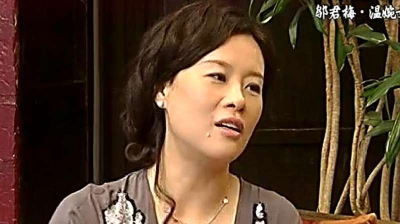 邬君梅爆料“洋老公”一直说是自己求的婚,现场讲述见父母趣事!