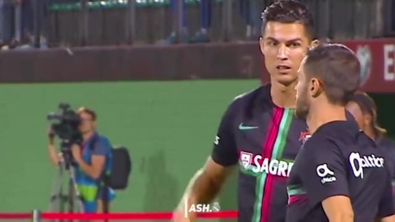 体育:C罗又开挂了!2次用速度完爆对手,10秒创造122年历史纪录