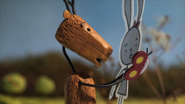 二维兔和鹿形影不离,某天鹿误入三维世界,阻挡不了两人相爱