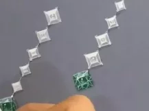 简约大气的钻石配祖母绿宝石耳坠 珠宝设计水彩手绘