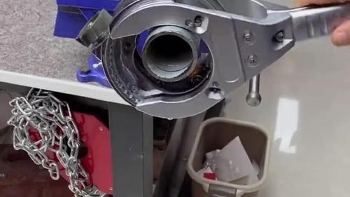 这个棘轮切管器很不错,适合水电工使用,以前比较难得问题得到了解决...