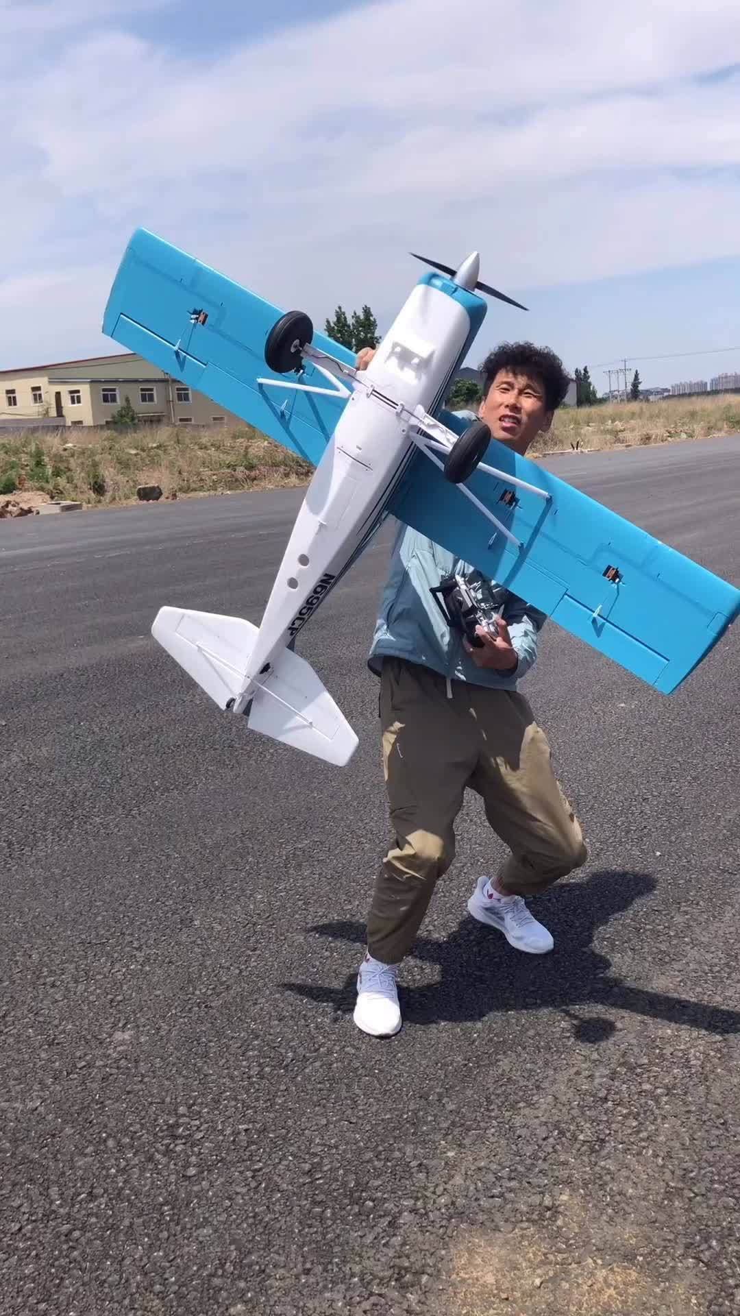 喜欢玩各种遥控模型这个爱好大家觉得怎么样遥控飞机航模无人机