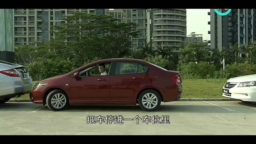 自动挡车驾驶技巧视频安全驾驶模拟考试
