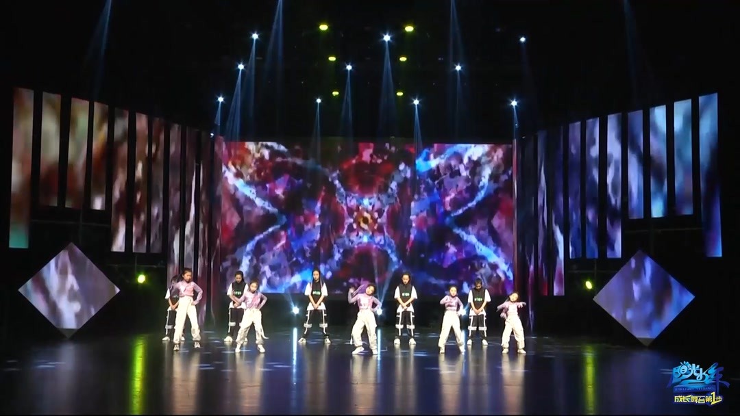 厉害了,淄博娃阳光少年新春联欢晚会优秀节目《New star jazz》