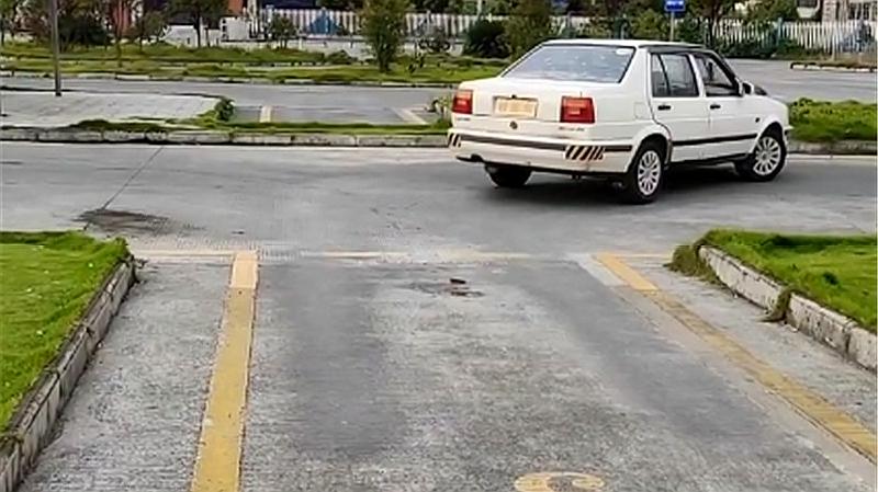 左倒库最简单的方法,看完轻松入库,新手一看就会!